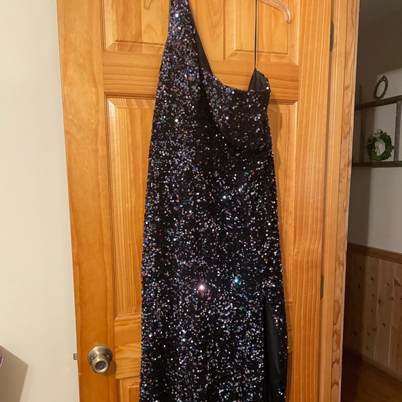 David's Bridal | Dresses | Prom Dress Worn Once One Shoulder With Slit ...